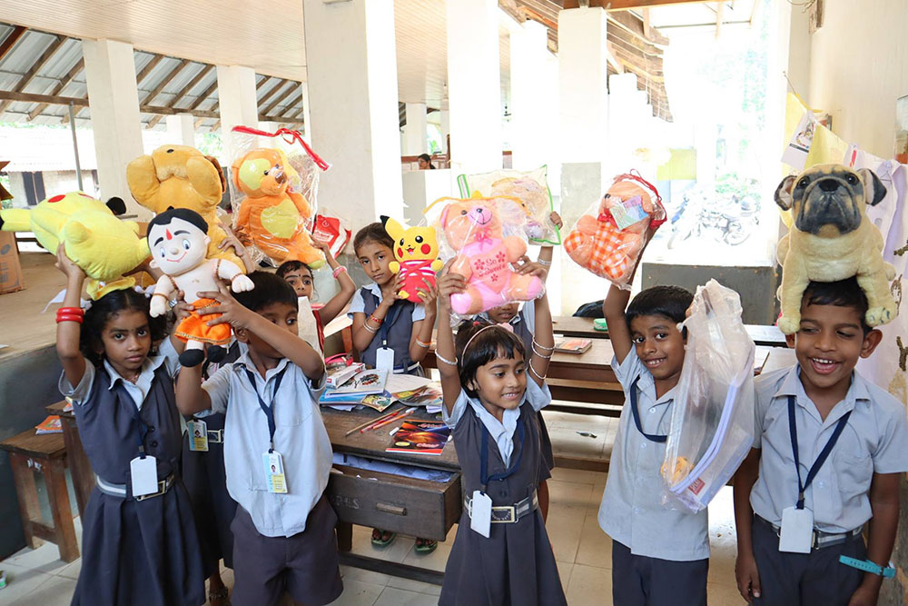 Distribution of study materials - Kids Kottappuram